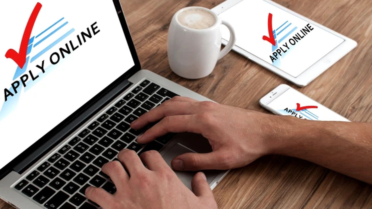 4 Online Jobs Best Suited For Teens - SuccessYeti