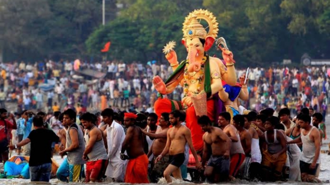 Most Celebrated Hindu Festivals In The Incredible India - SuccessYeti