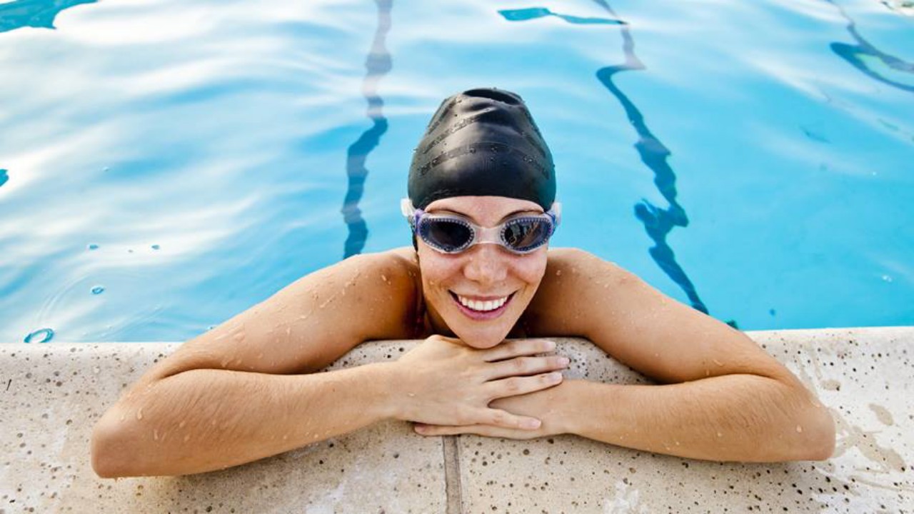 A Beginners Guide To Start Swimming Daily - SuccessYeti