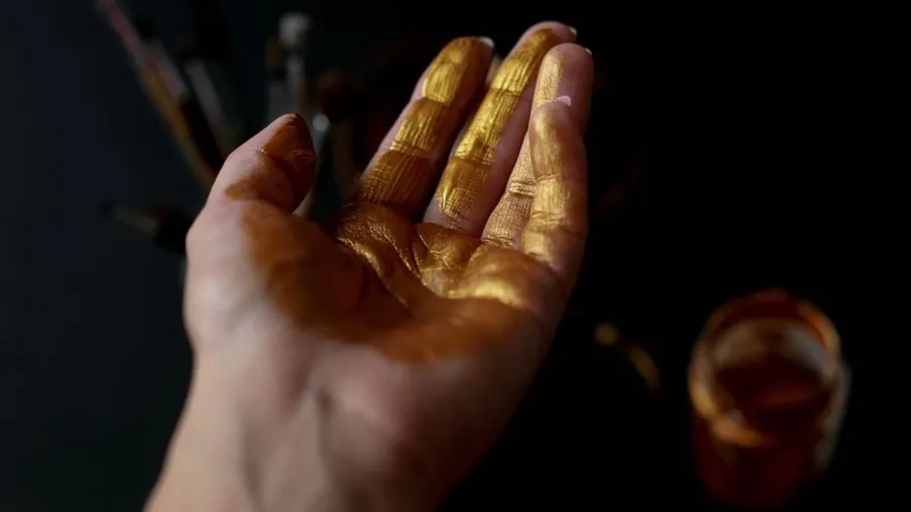 Not Everything You See Golden Is Gold In Real - SuccessYeti