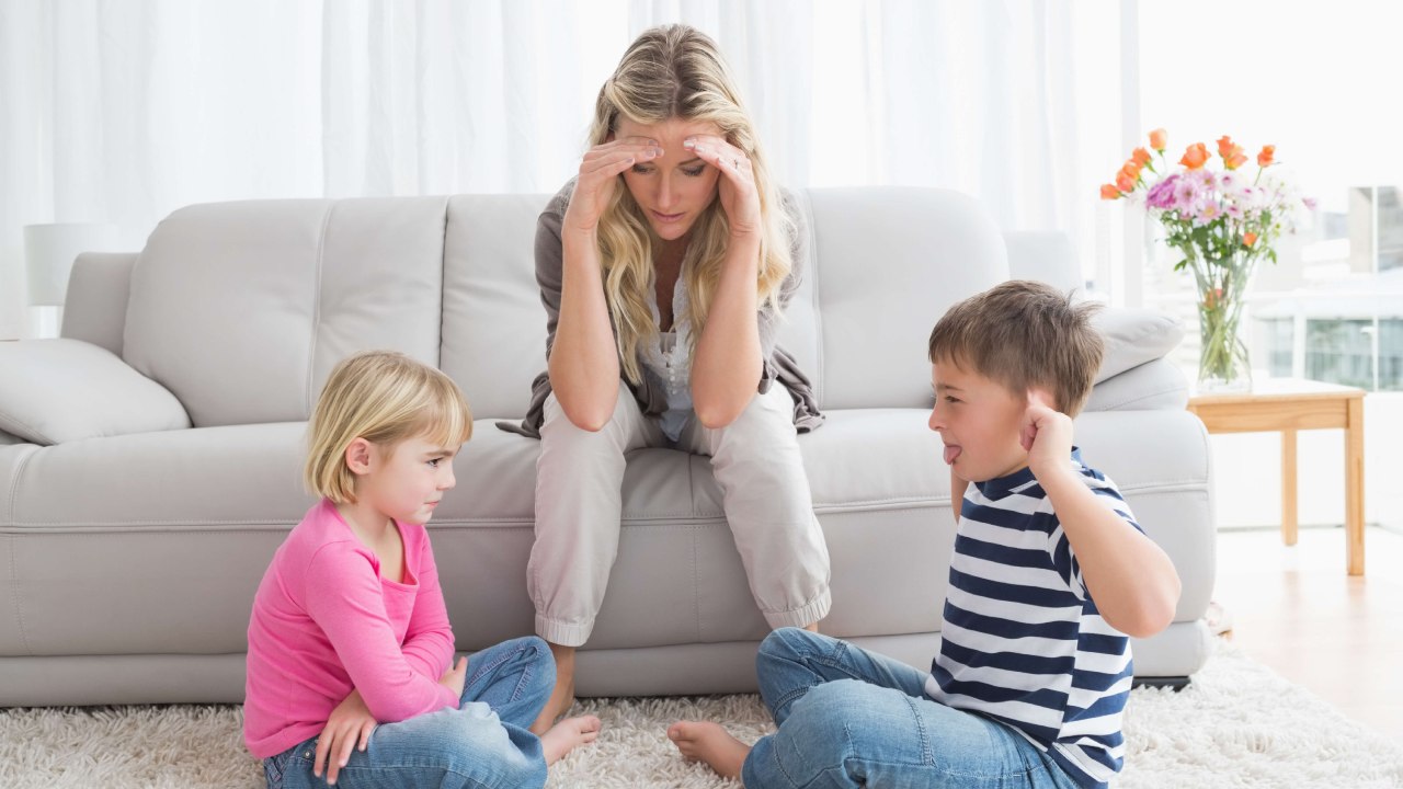 Common Mistakes Parents Make While Raising Kids - SuccessYeti